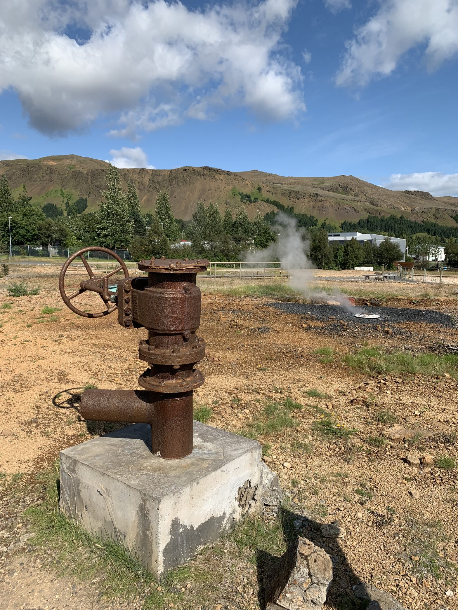 The Geothermal Park In Hveragerdi Iceland - Northeast Allie