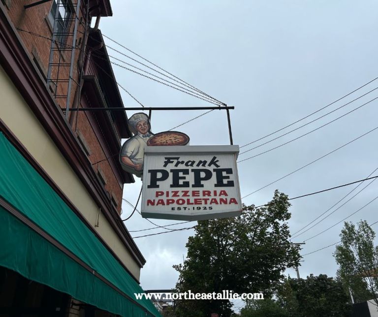 The Famous Frank Pepe Pizzeria Napoletana - Northeast Allie